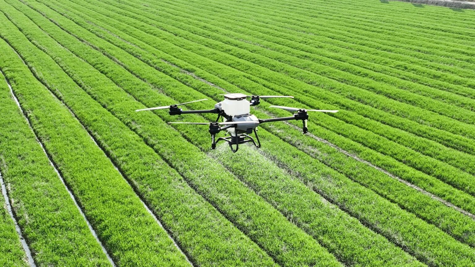 Drones agrícolas: La revolución tecnológica en el campo - Bidcom News