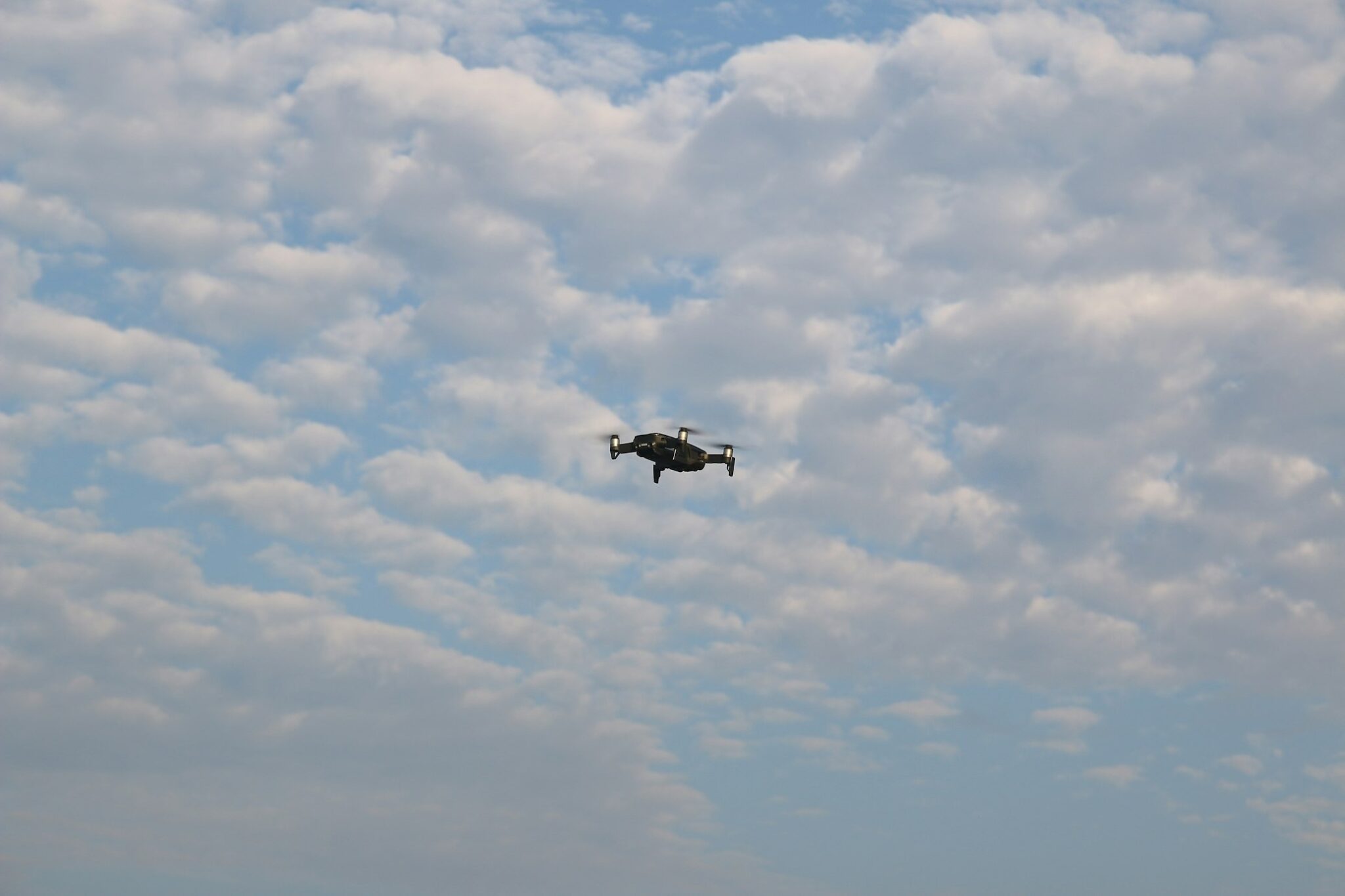 ¿Cuál es el dron con más alcance? - Bidcom News